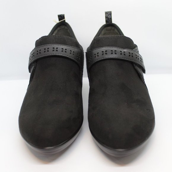 JBU | Shoes | Nwt Jbu By Jambu Gail Laser Cut Detailed Memory Foam Demi ...